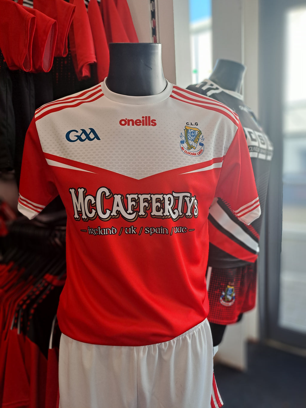 CLG An Clochan Liath - Dungloe GAA Men's Jersey - Player Fit – The Cope