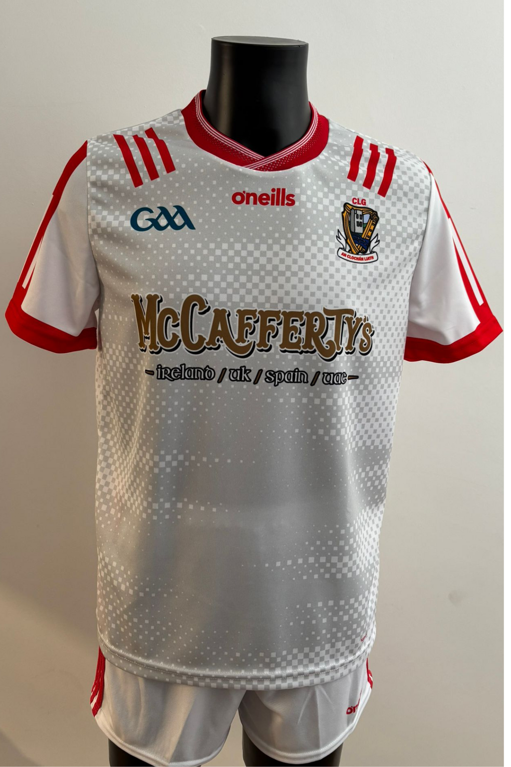 CLG An Clochan Liath - Dungloe GAA 2025 Away Jersey - White – The Cope